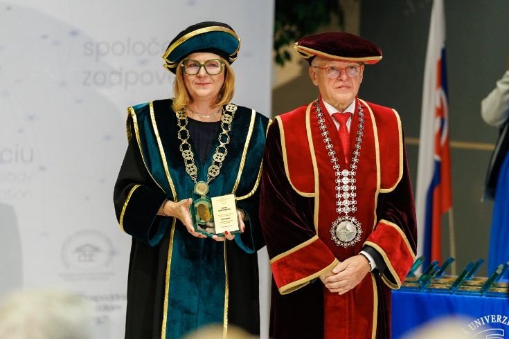 Gallery - 10-14-Vyrocie EUBA - Faculty of Business Management