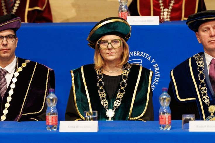 Gallery - 10-14-Vyrocie EUBA - Faculty of Business Management